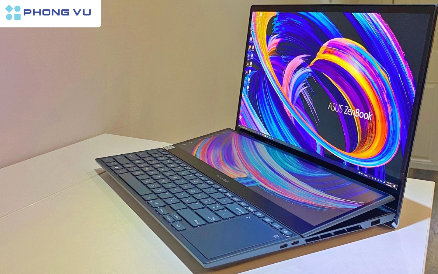 Laptop Asus Zenbook có điểm gì đặc biệt đốn tim người dùng?