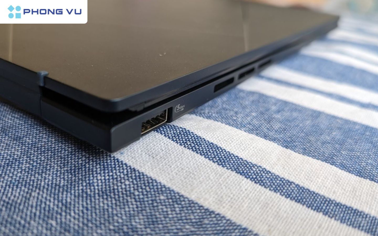 ASUS ZenBook 14 Air chính thức "trình làng" trên thị trường