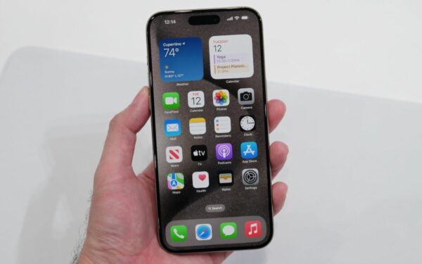 Đánh giá pin của iPhone 16 và iPhone 16 Promax. Pin "trâu" đến đâu ...