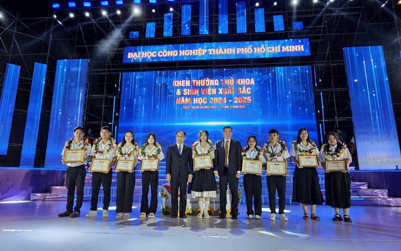 Điểm Chuẩn Đại Học Công Nghiệp TP.HCM (IUH) Năm 2025 Chính Thức ...