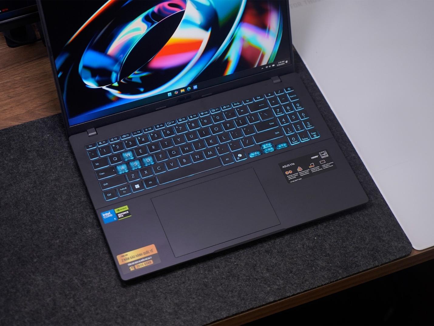 ASUS ra mắt ASUS Gaming V16: Laptop gaming AI mỏng nhẹ mạnh mẽ cho học ...