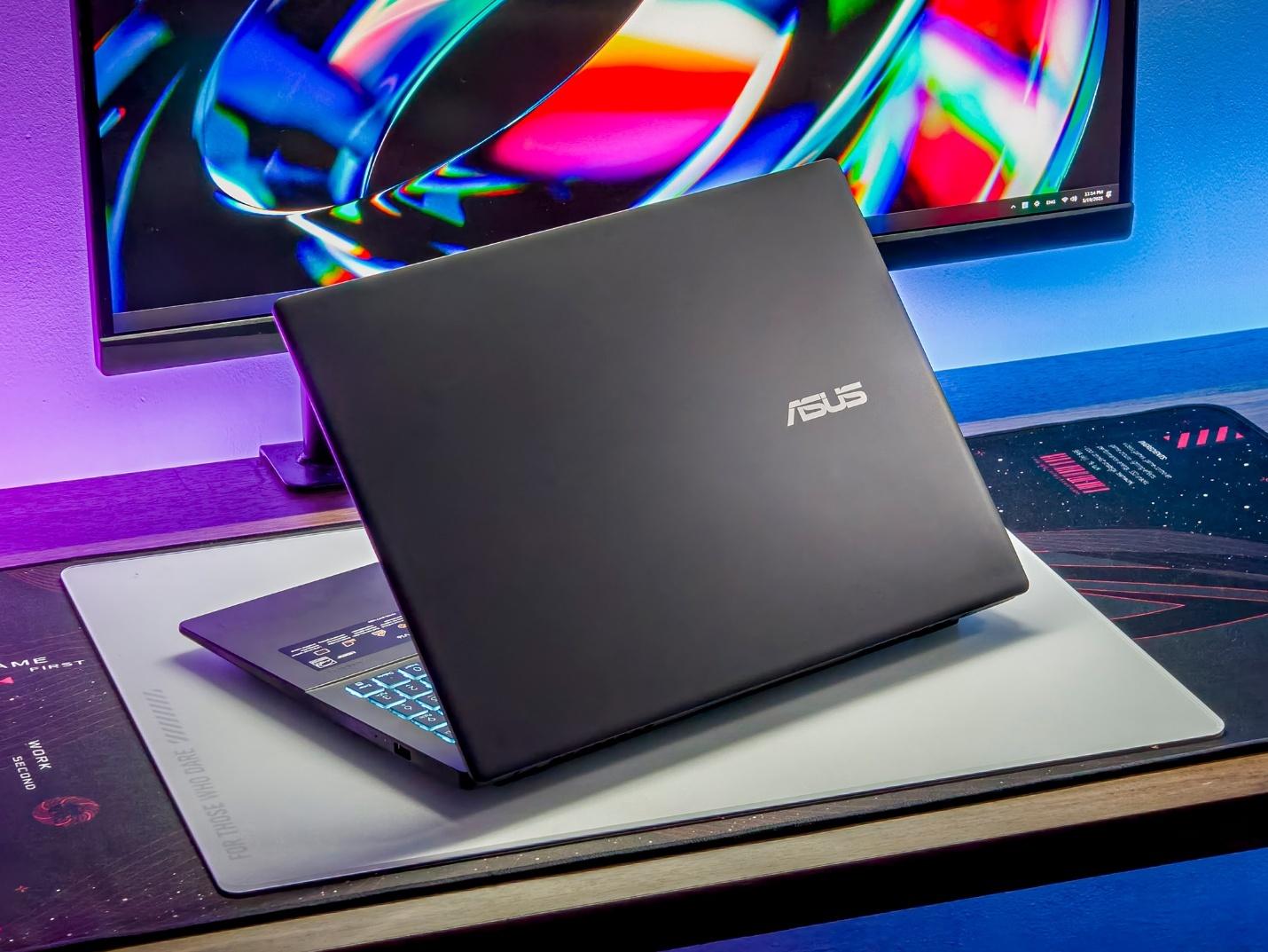 ASUS ra mắt ASUS Gaming V16: Laptop gaming AI mỏng nhẹ mạnh mẽ cho học ...