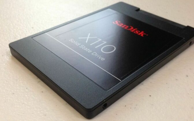 Nên nâng cấp RAM hay SSD để máy tính chạy mượt hơn?