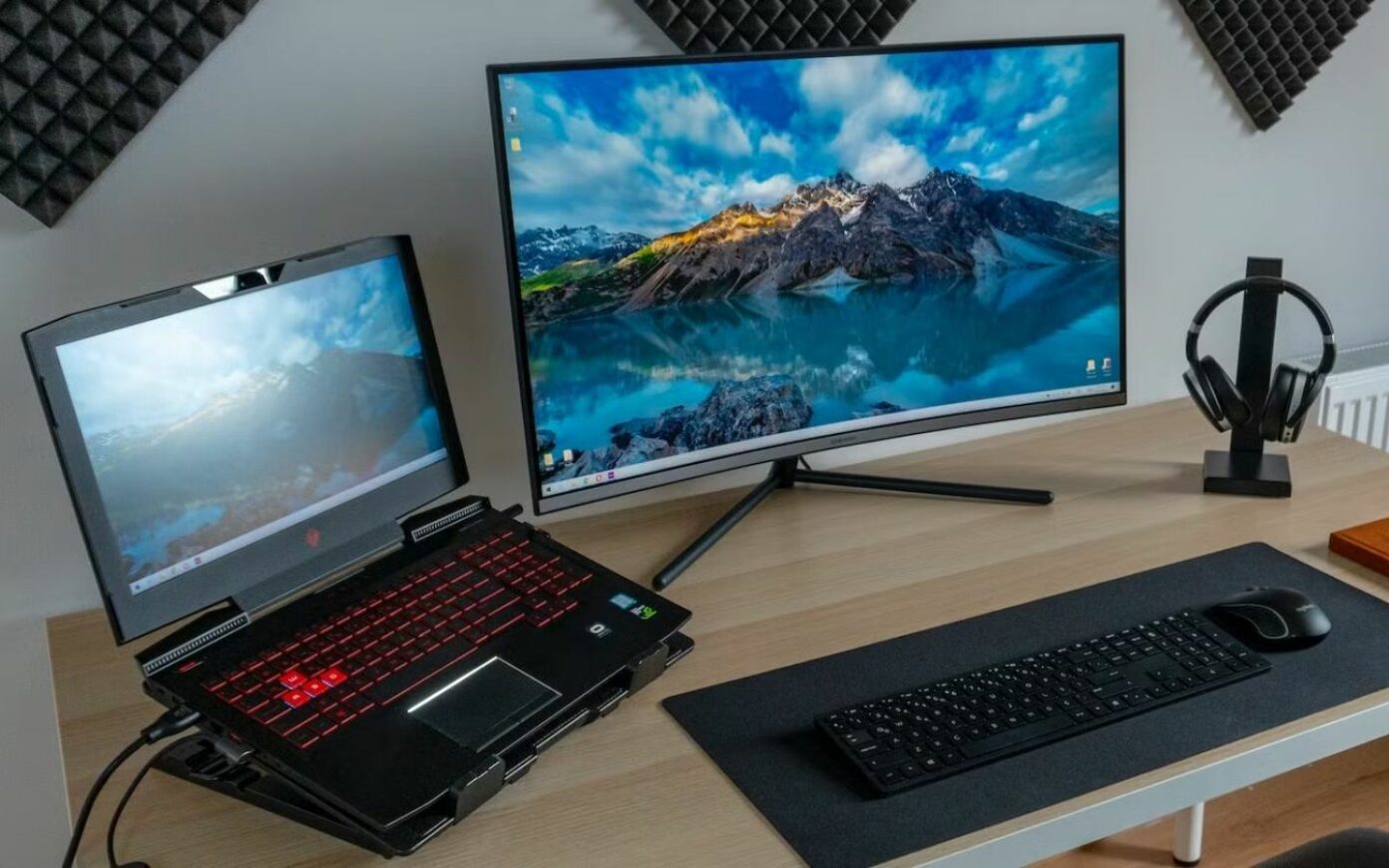 Hướng Dẫn Góc Setup Laptop Và Màn Hình Rời Gọn Gàng, Tiện Lợi